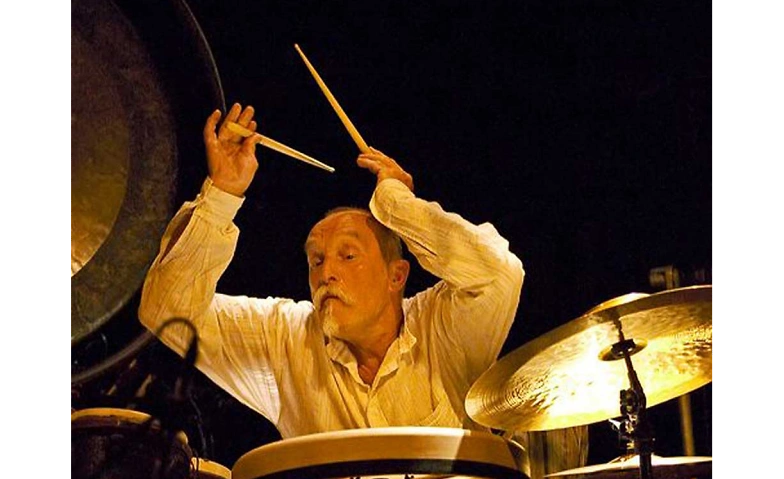 Live im Vorderhaus: "Jazz am Sonntag – Günter „Baby“ Sommer" in Viersen ...